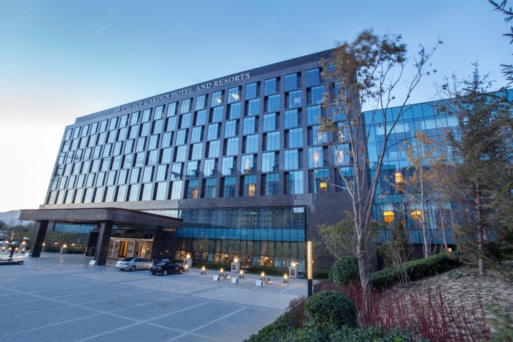 ★【北京朗丽兹西山花园酒店会议室】,会议酒店预定【会小二】省钱30%.